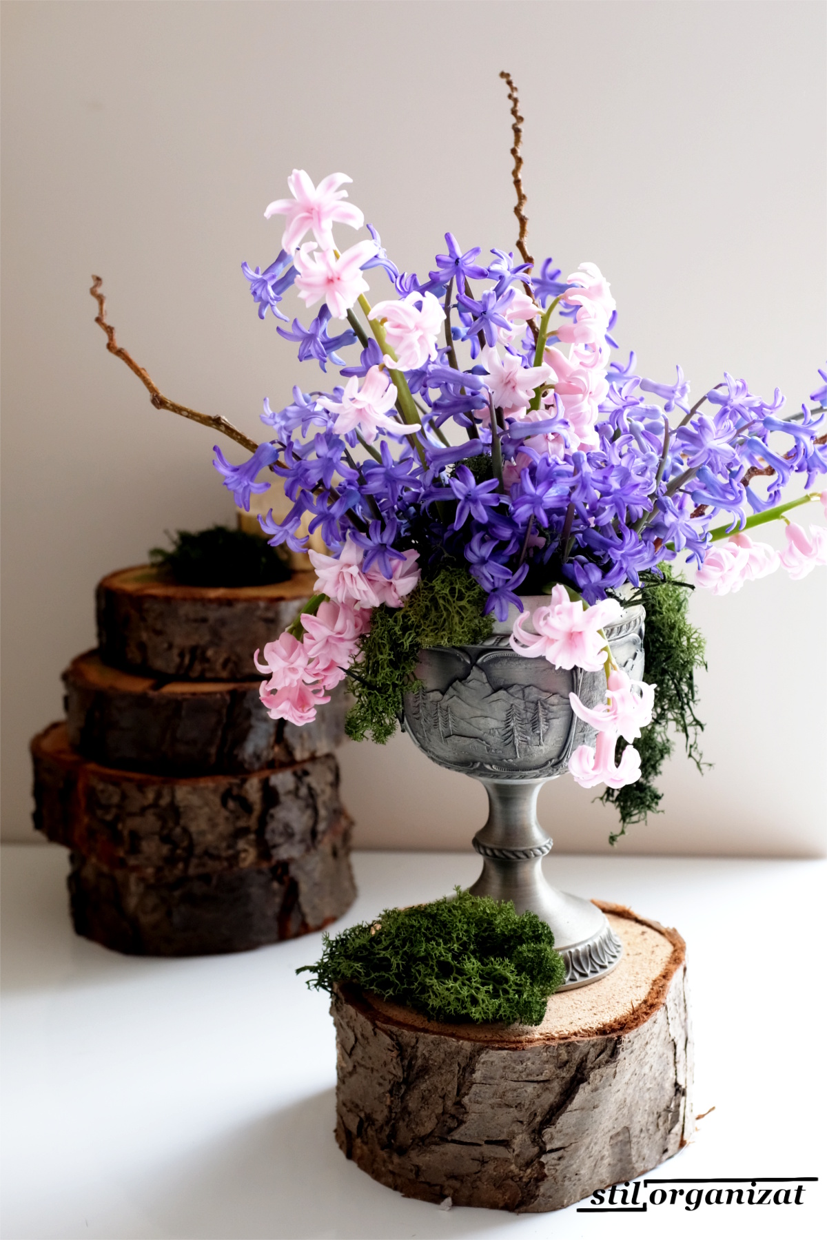 Zambile mov și roz în buchet - de realizat - StilOrganizat